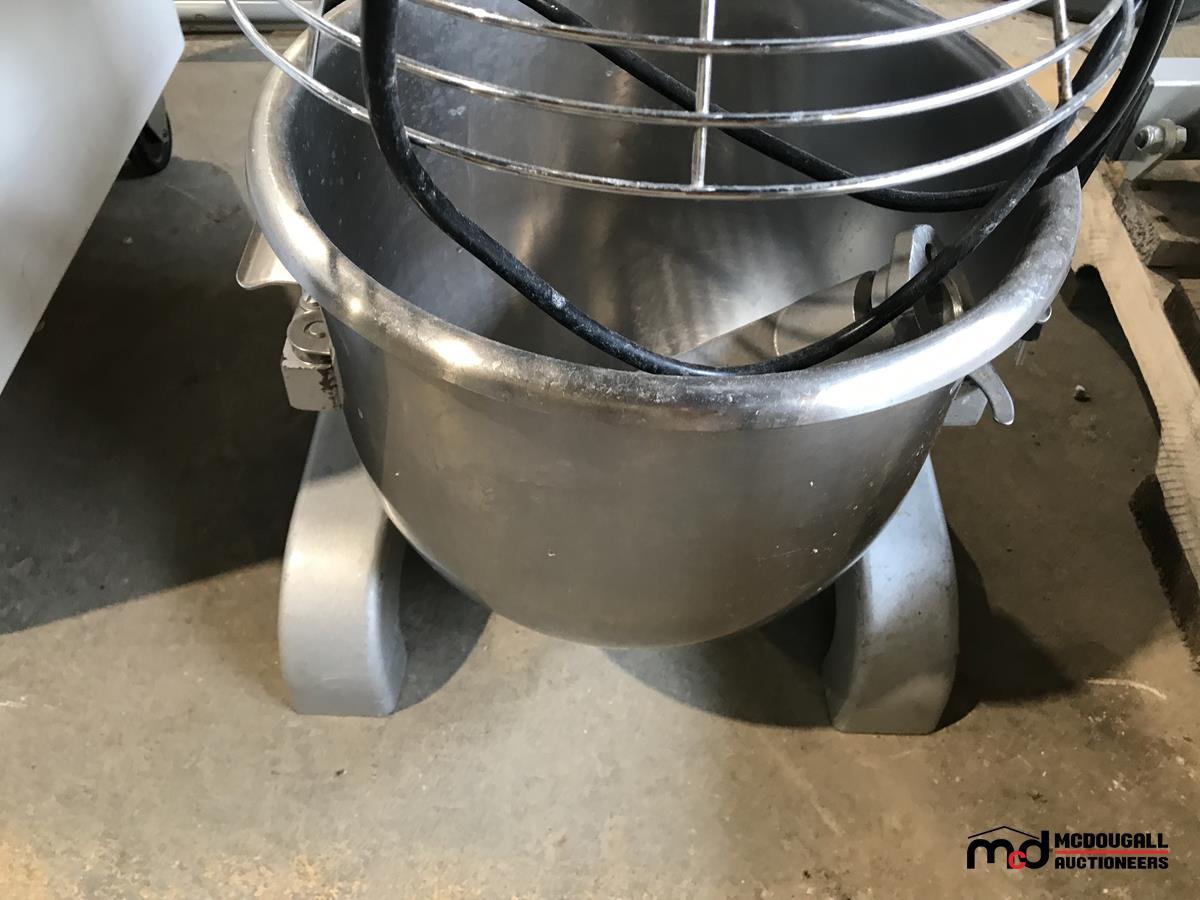 General GEM120 Stainless Steel Commercial Stand Mixer 20-Quart