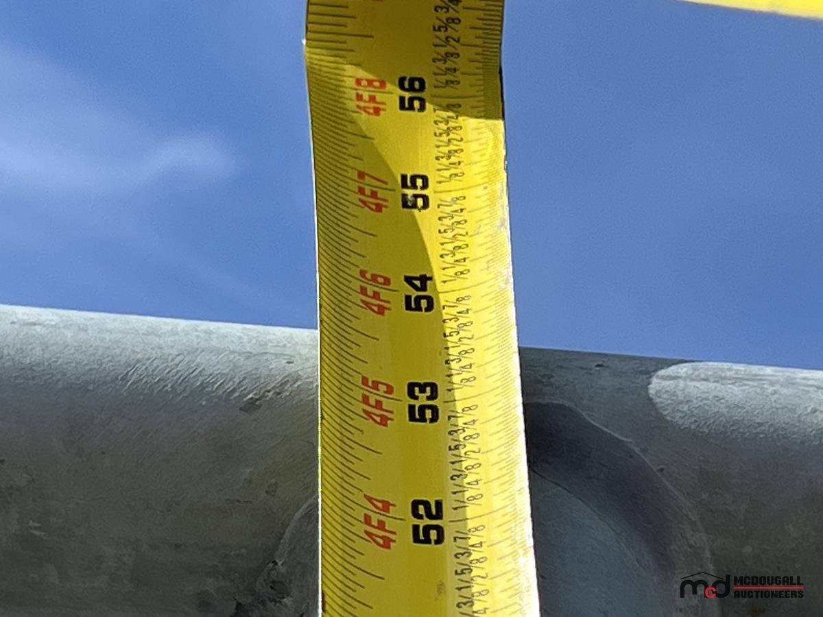 (22' x 7' x 4' 5'') Grading Platform w/ Rails