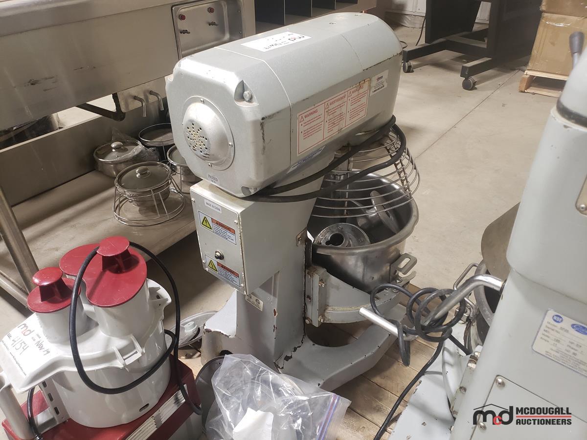 Omcan Mixer w/ Attachments #SP200AT