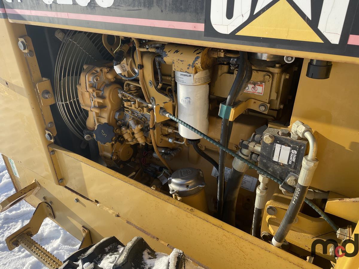 2005 Caterpillar CP-323C Vibratory Padfoot Compactor