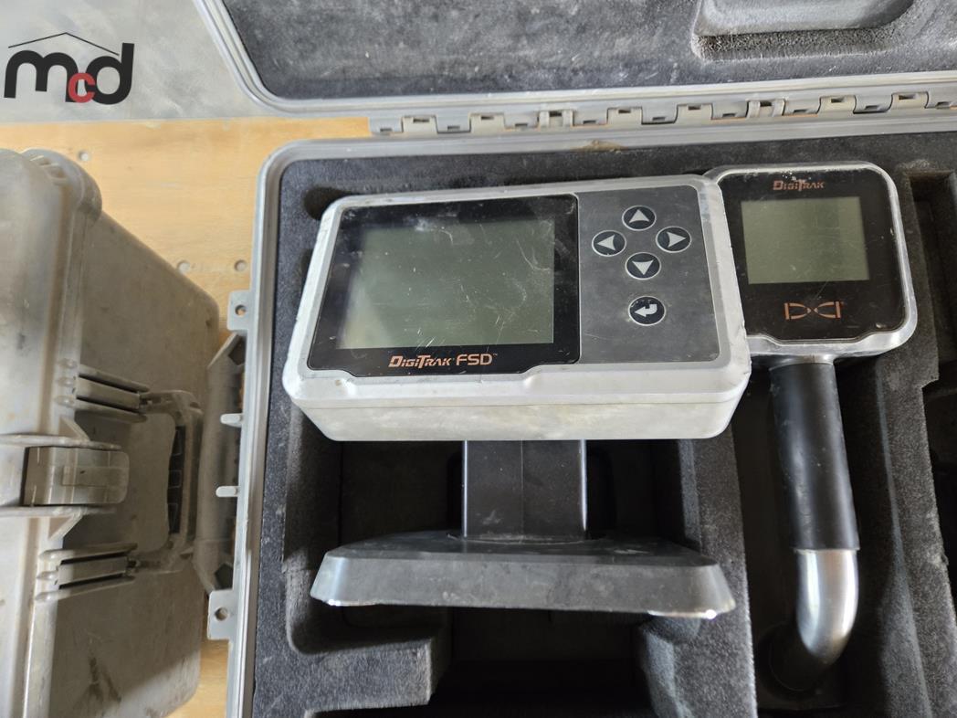 Digi Track F2 Locator and Display