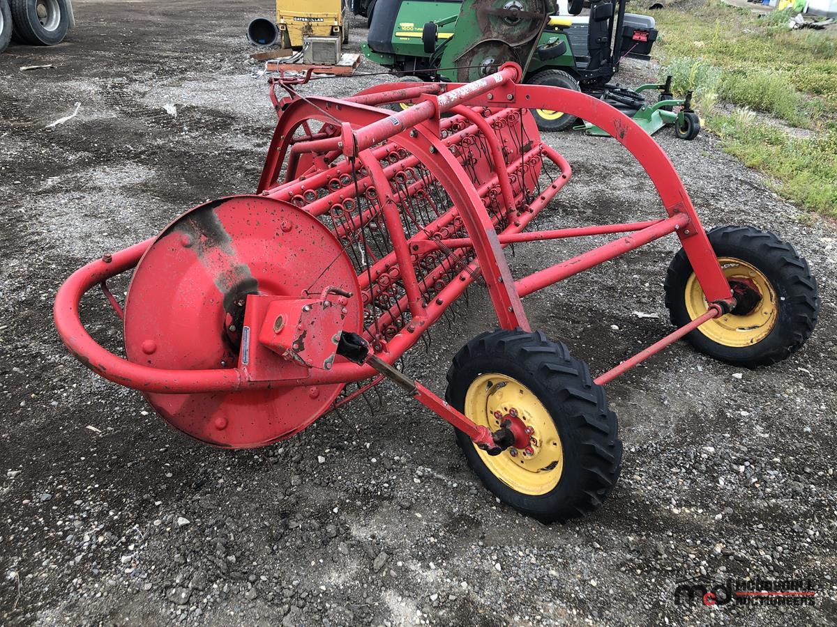 Massey Ferguson 36 Hay Rake