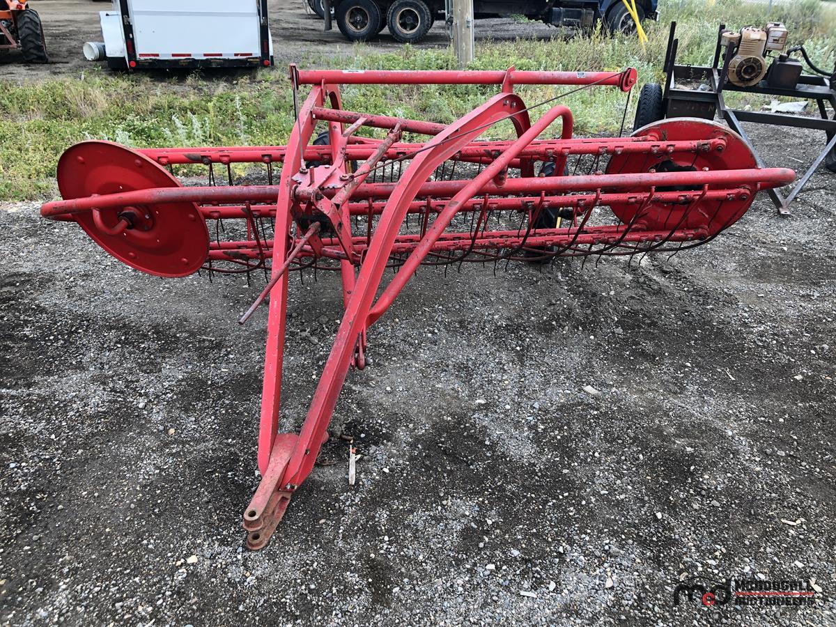 Massey Ferguson 36 Hay Rake