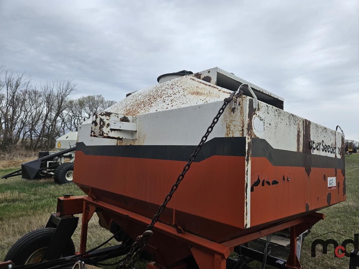 Prasco Seed Tank w/ Bourgault Cultivator w/ Flexi Coil Harrow