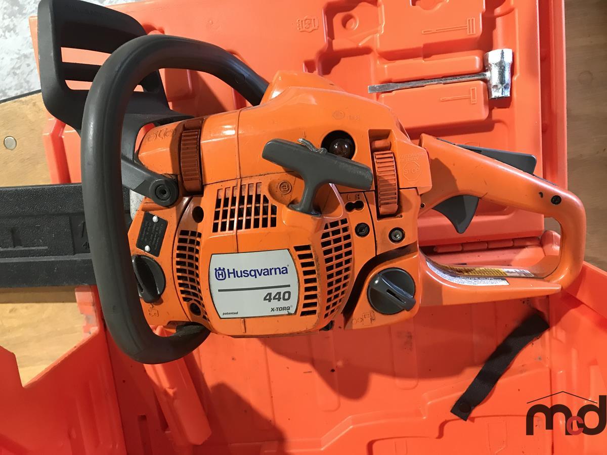 Husqvarna 440 Chainsaw w/ Case