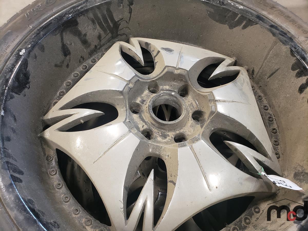 (3) 305/35R24 Tires on Rims