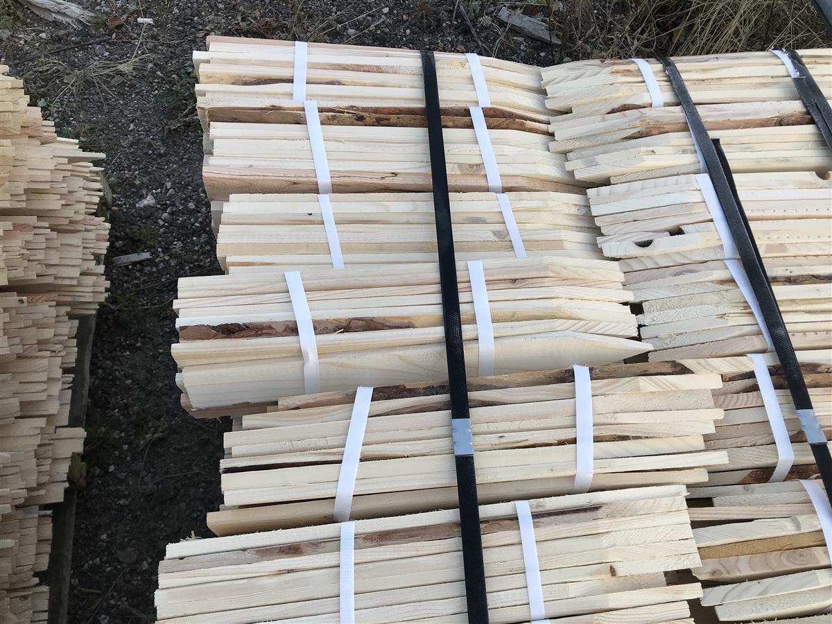 Pallet of 12" Wooden Stakes