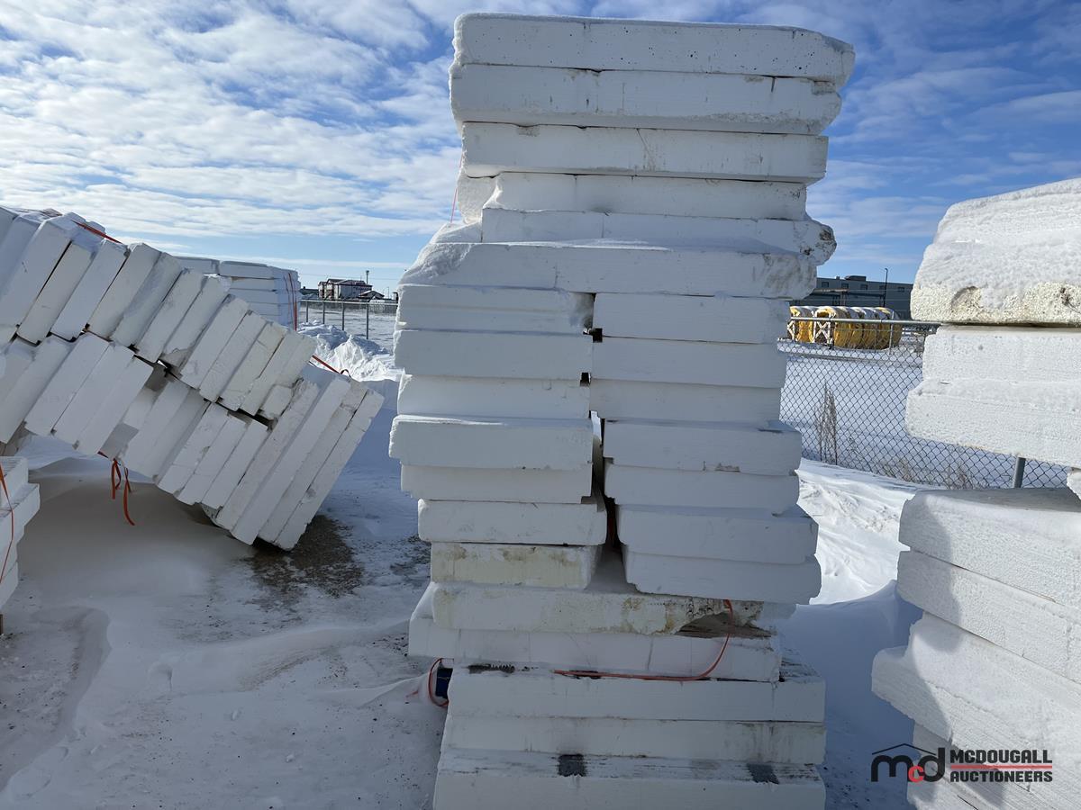 (1) Pallet of Styrofoam Insulation Panels
