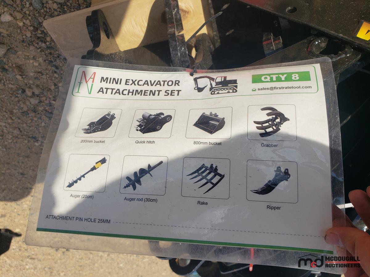 Mini Excavator Attachment Set (8 Pieces)