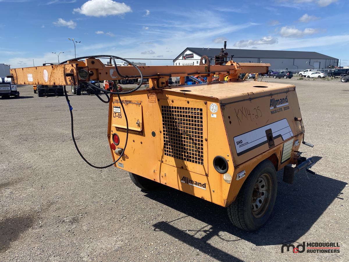 2005 Allmand Maxi-Lite Light Tower Trailer (Non-Runner)