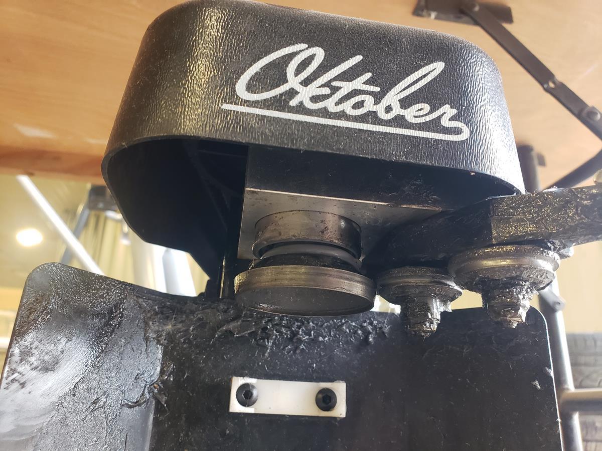 Oktober Can Seamer