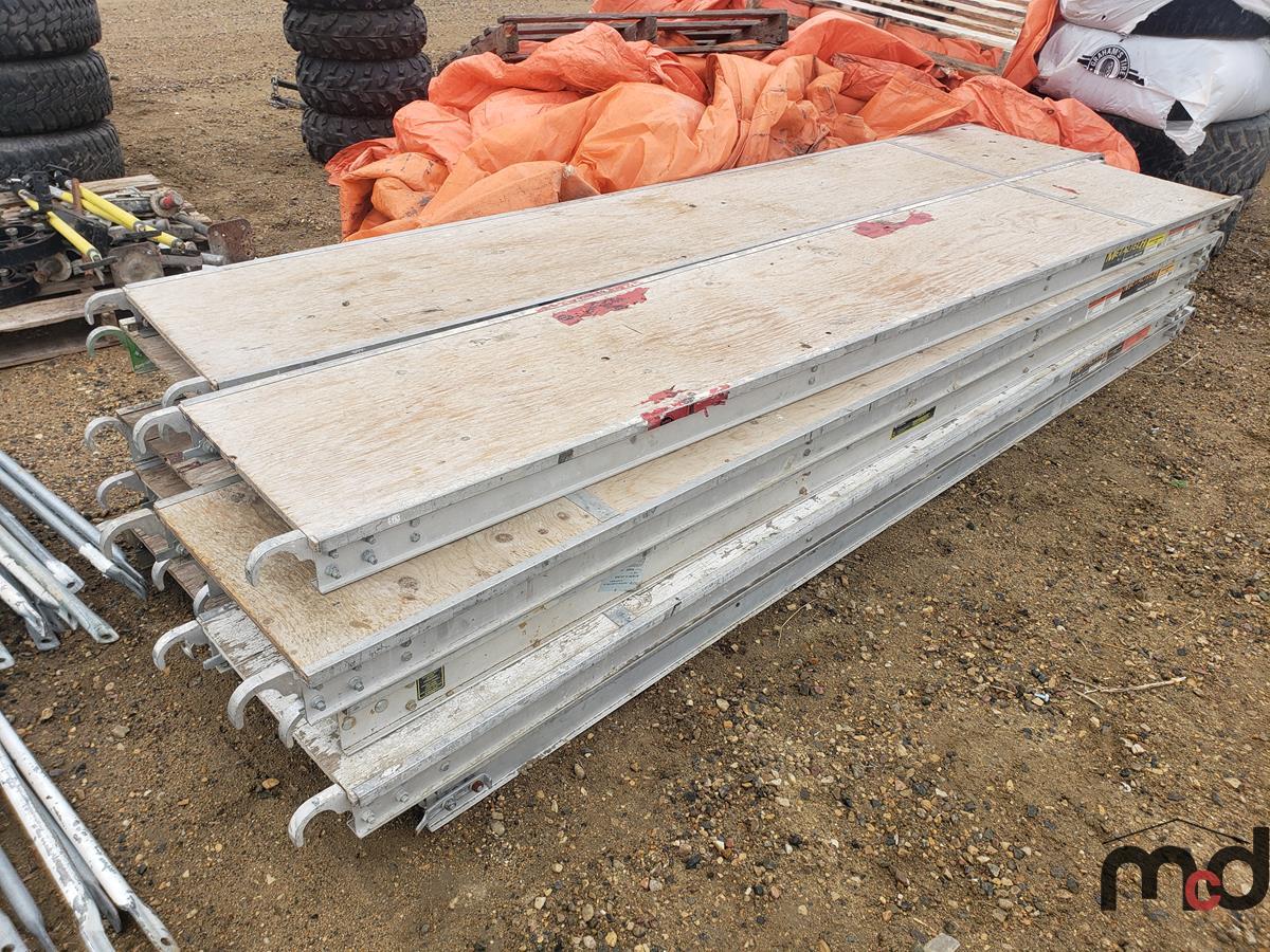 Scaffolding (Uprights, Cross Beam Supports and Pallet of Parts)