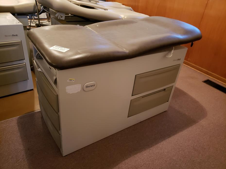 Brewer Basic Exam Table