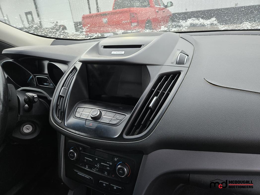2017 Ford Escape SE 4WD SUV (Non-Runner)