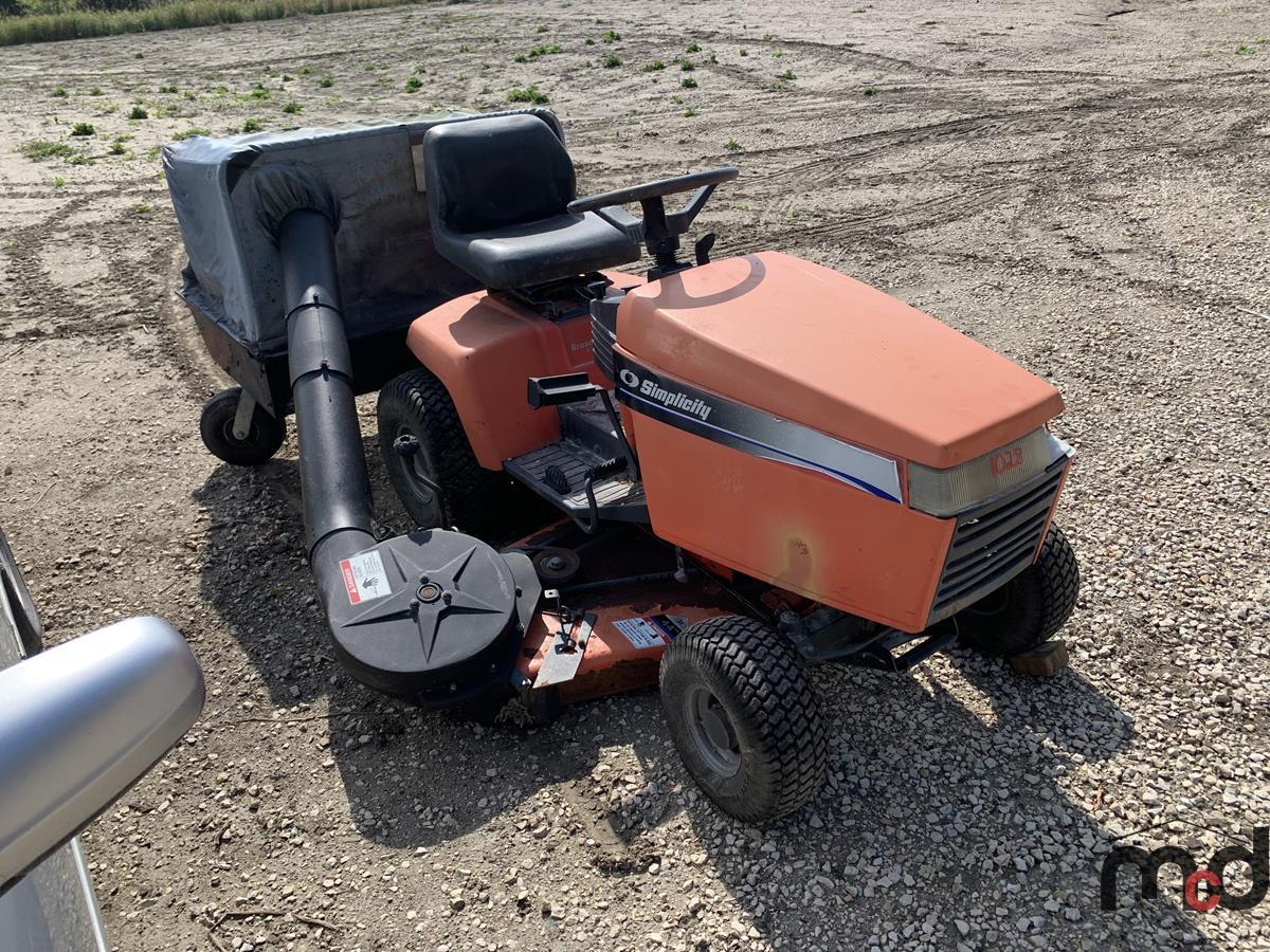 Simplicity Broadmoor 16 V-Twin Lawn Mower w/ Bagger & Power Turbo (Non ...