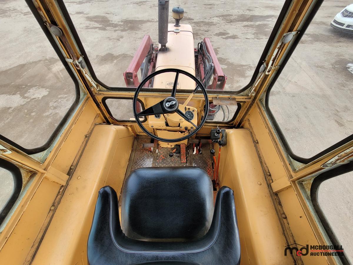 1996 Case 742 Tractor w/ FEL