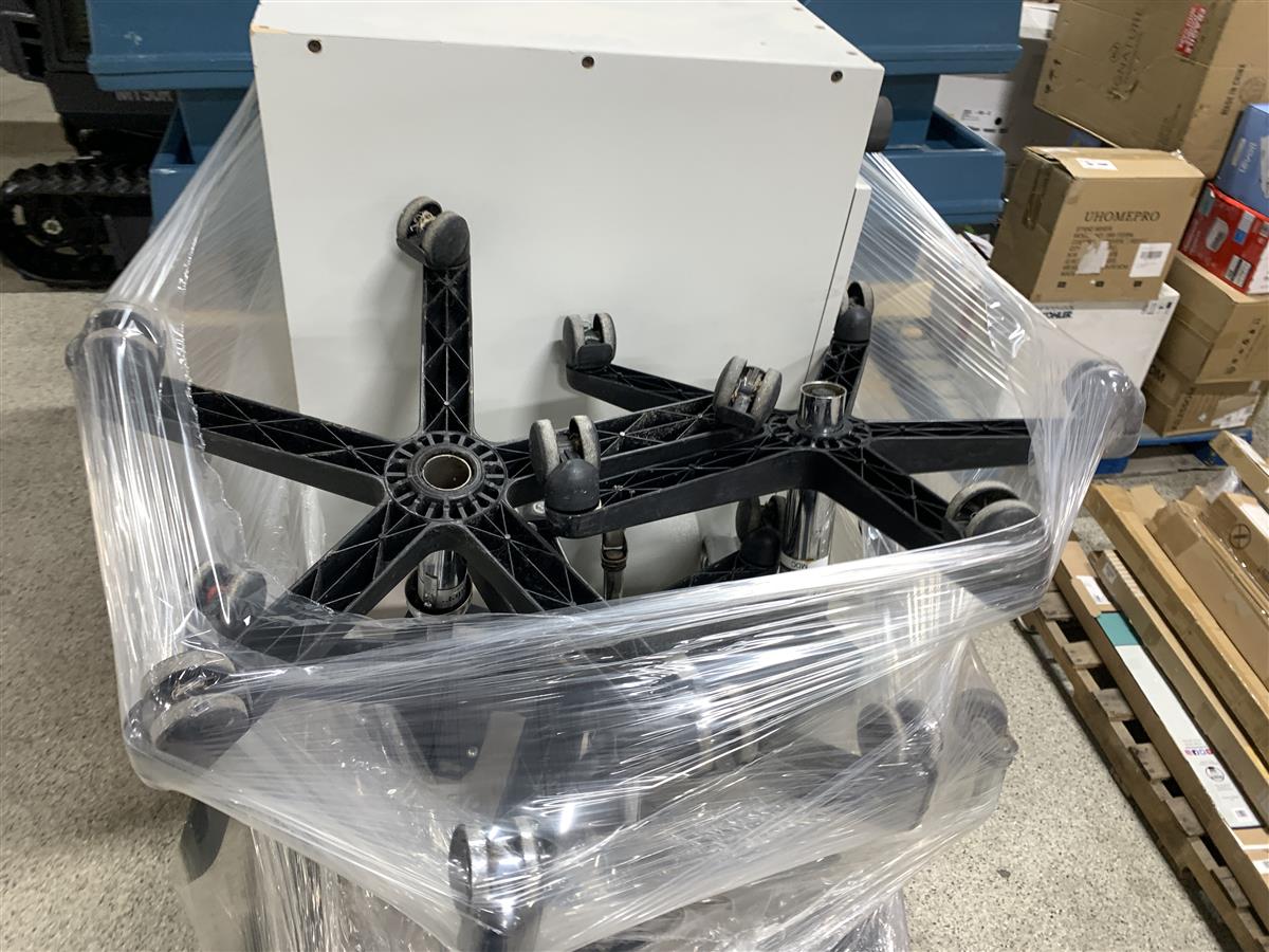 Rotary Lab Sifter & Rolling Stools