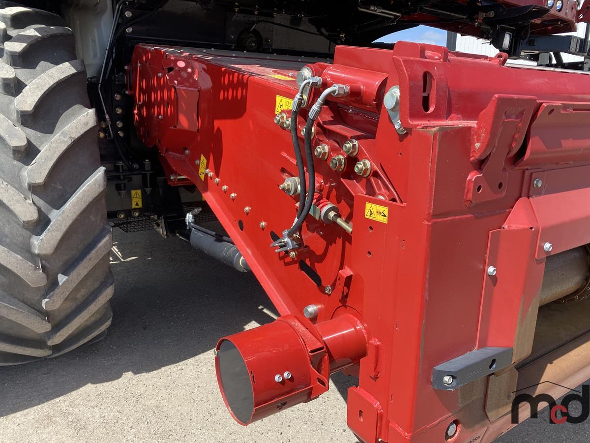 2021 Case 8250 Combine