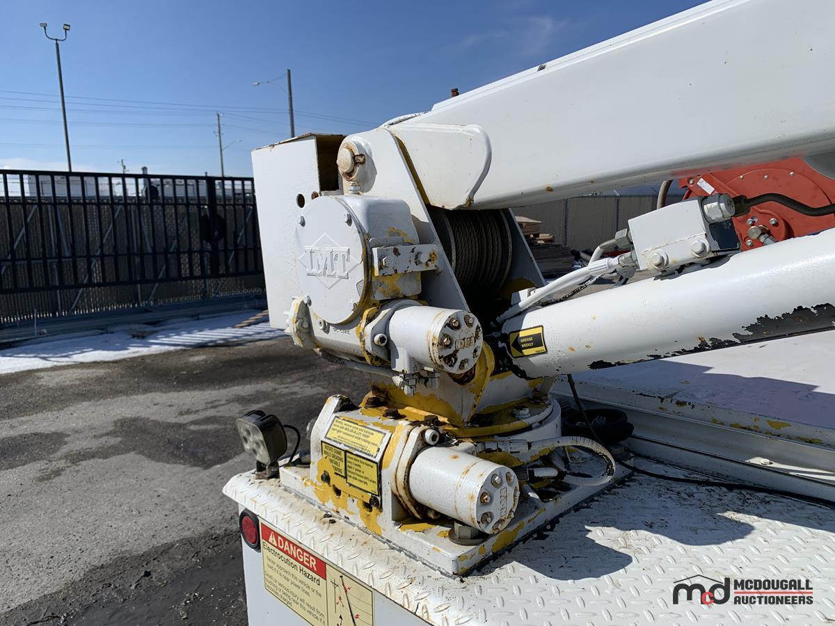 Service Body w/ IMT 2020 Crane