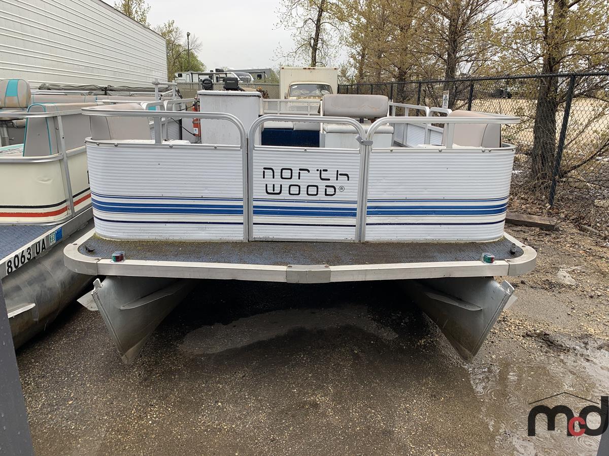 1995 20' Northwood Pontoon Boat w/ 60 HP Evinrude Motor