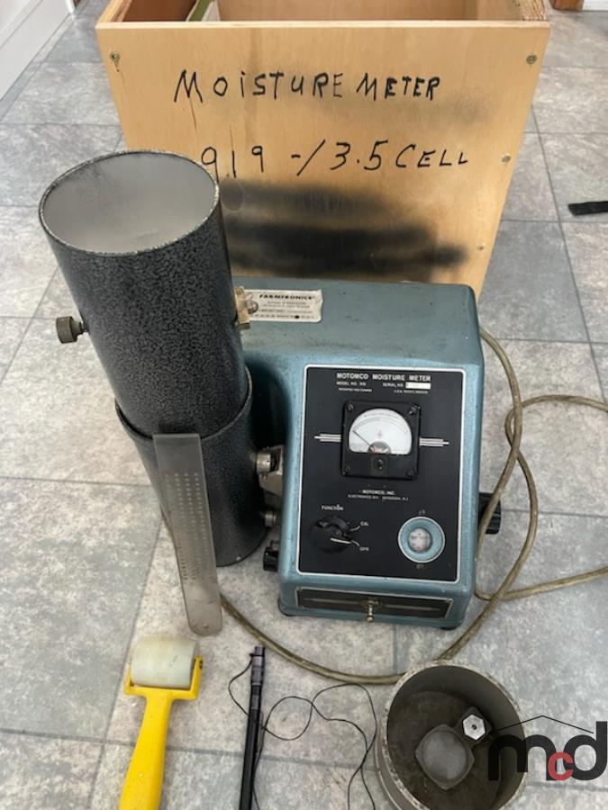 Farmtronics 919 Moisture Tester