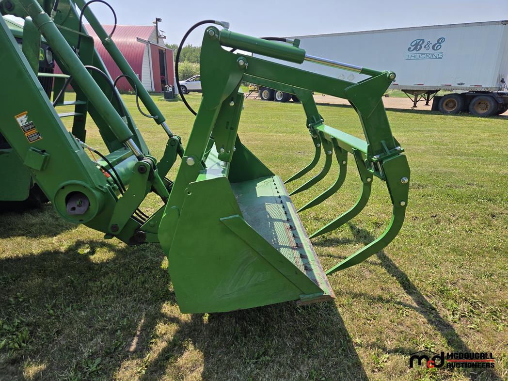 2009 John Deere 7830 Tractor w/ John Deere 746 Loader & Forks
