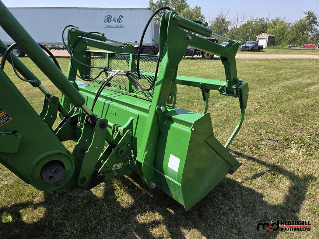 2009 John Deere 7830 Tractor w/ John Deere 746 Loader & Forks