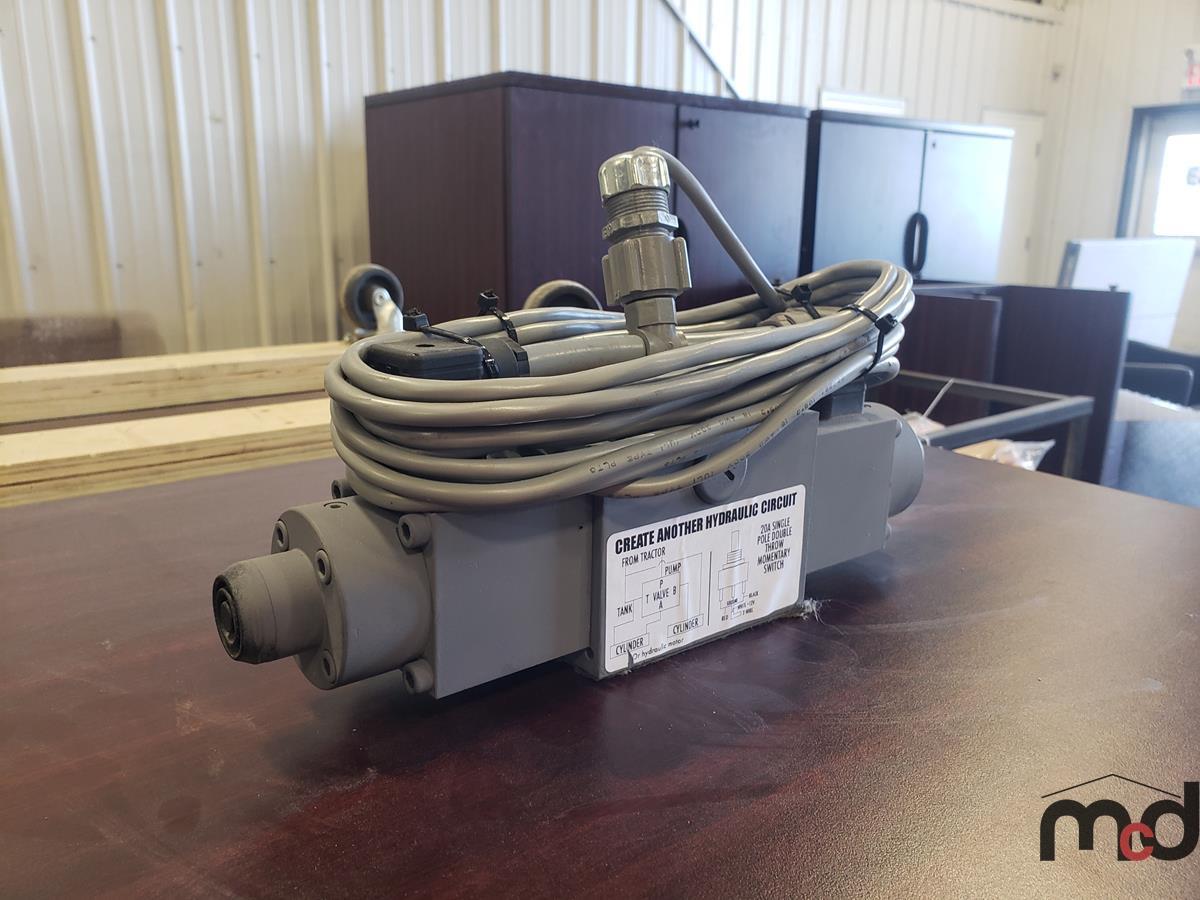 Rexroth 12-Volt Solenoid Directional Control Valve