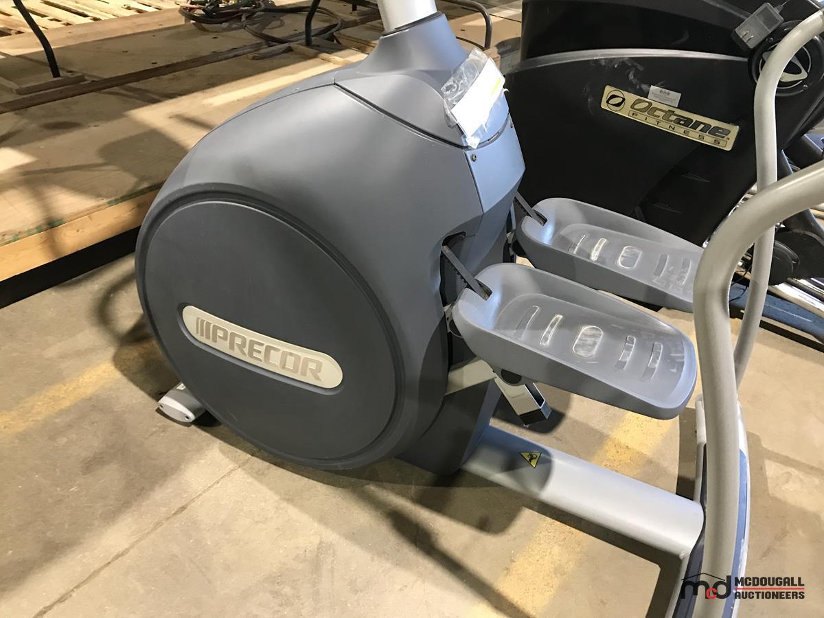 Precor CLM835 Climber Machine