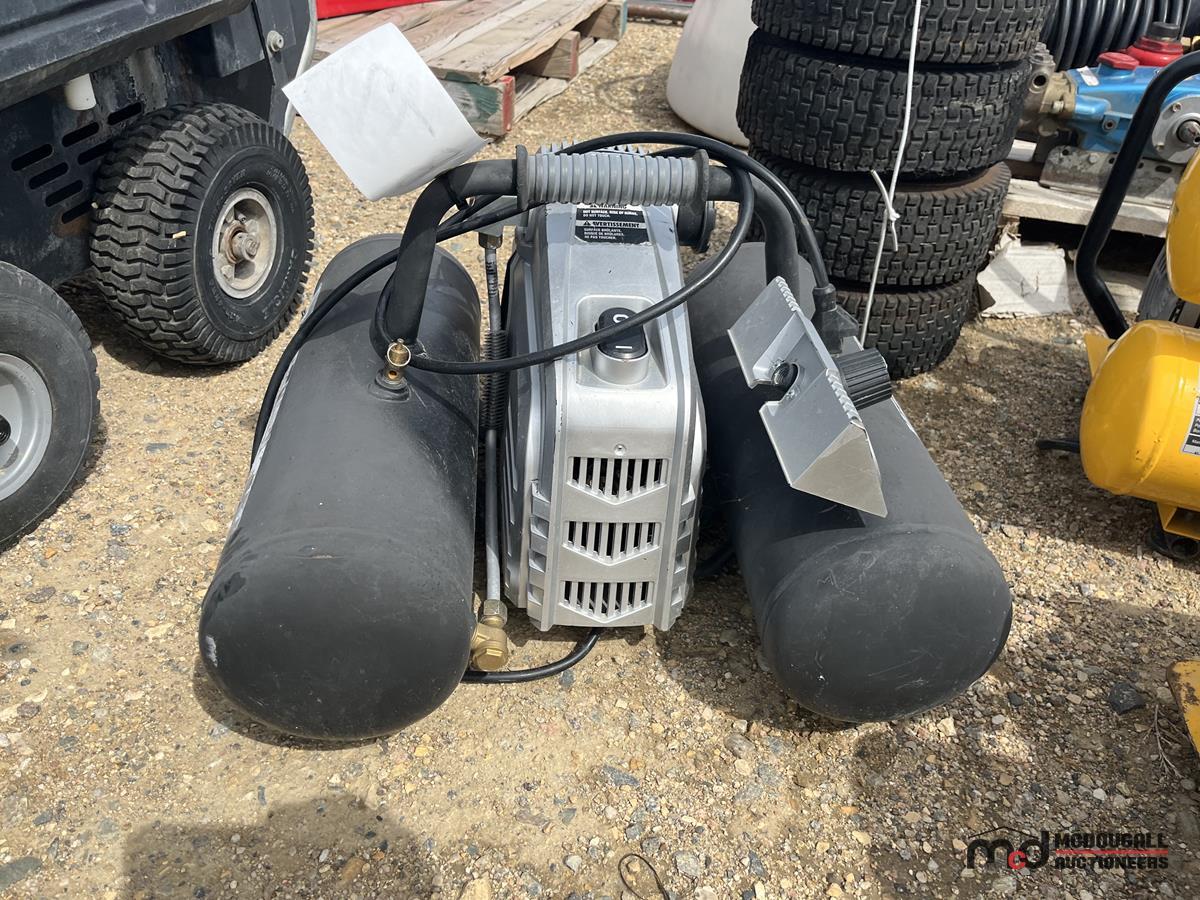 Mastercraft Maximum Air Compressor & (4) Small Wheels