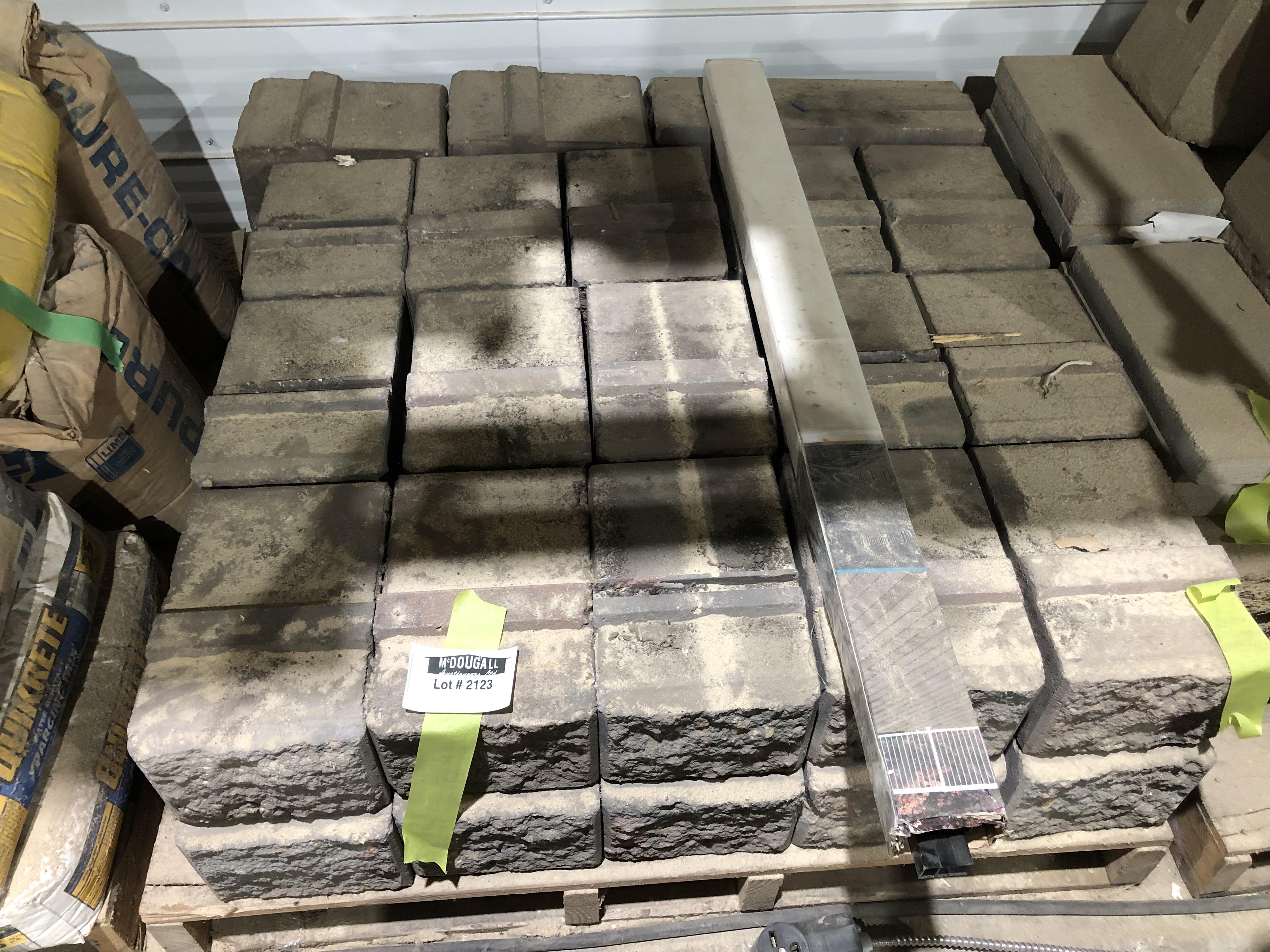 Skid of Yard Decking & Patio Blocks