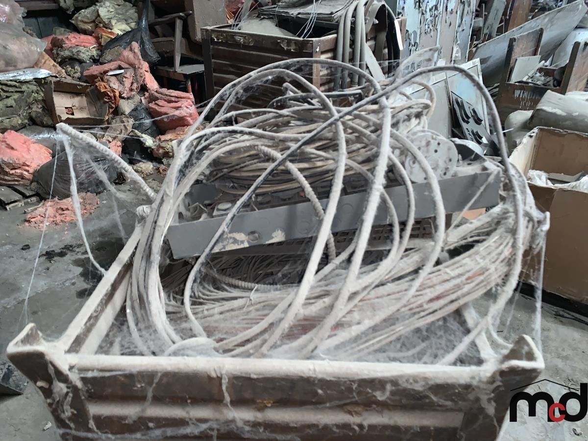 (2) Steel Crates and Cable