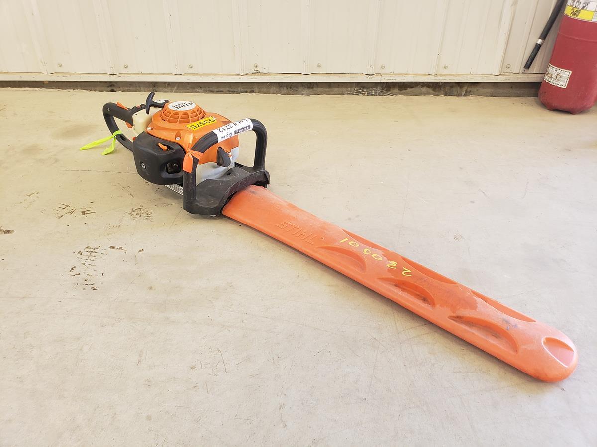 2015 Stihl HS82R Trimmer (93-575)