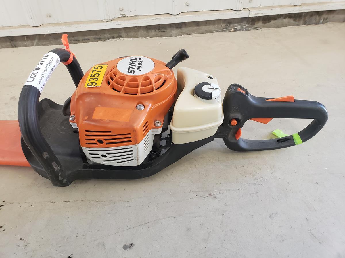 2015 Stihl HS82R Trimmer (93-575)