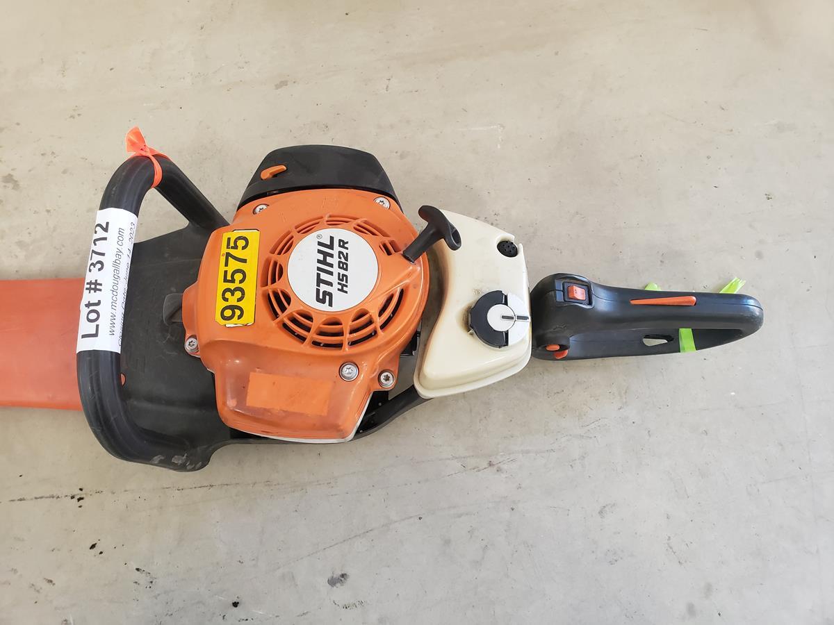 2015 Stihl HS82R Trimmer (93-575)