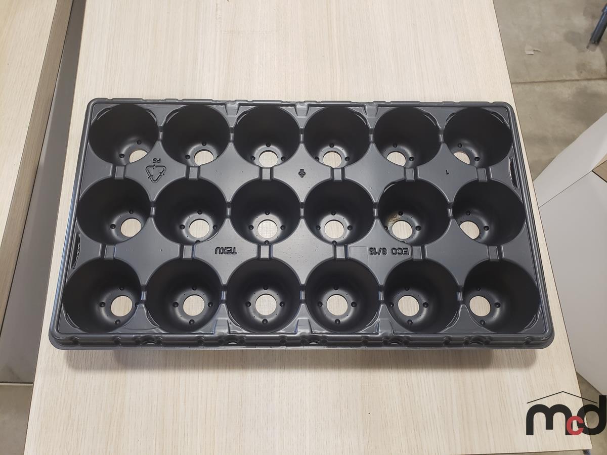 (Approx. 85) Stack of Eighteen Slot Plastic Eco Teku Starter Trays