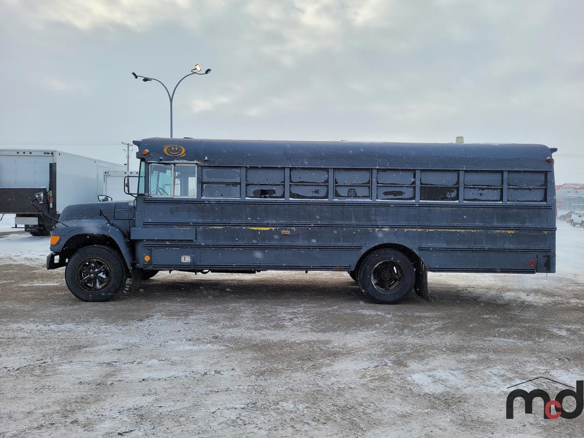 1995 Ford B-Series School Bus