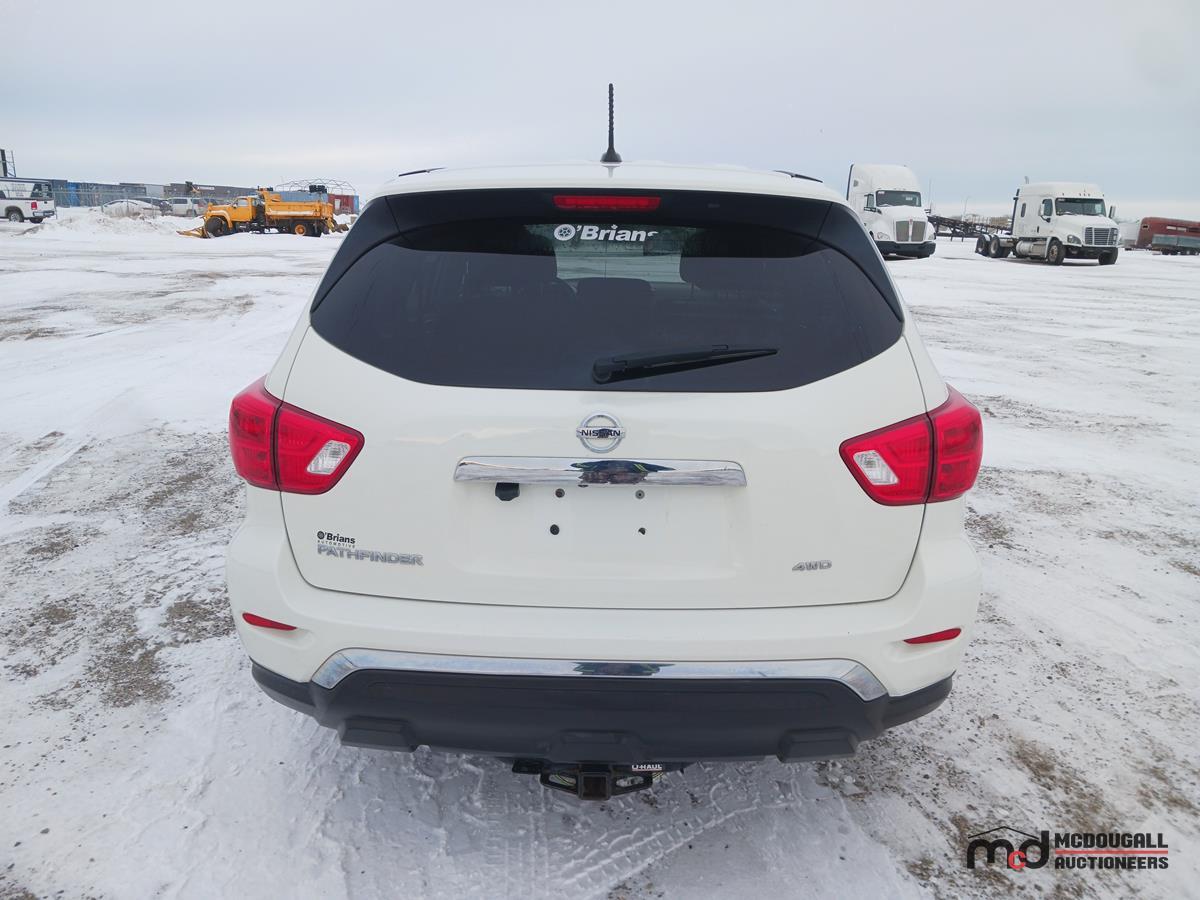 2018 Nissan Pathfinder SUV