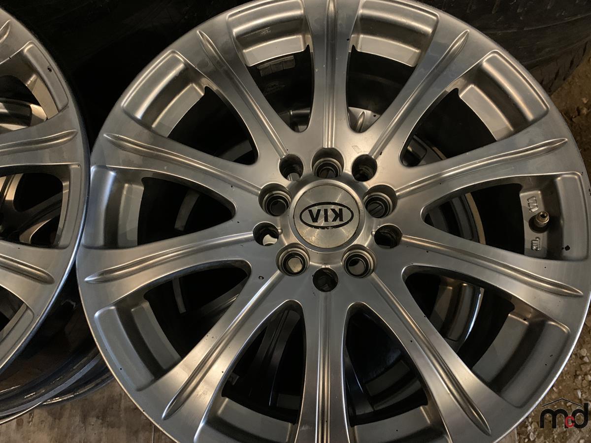 (4) Kia Rims and (5) Tires
