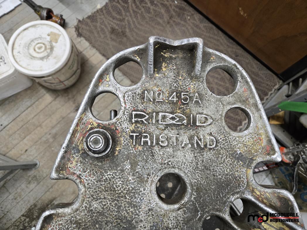 Ridgid 40A Tristand Bench Vise