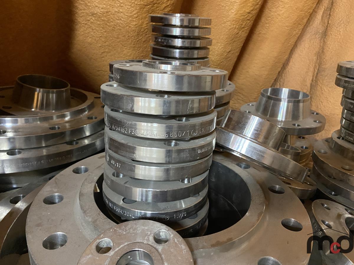 Assorted Pipe Hangers & Flanschenwerk Bebitz Flanges