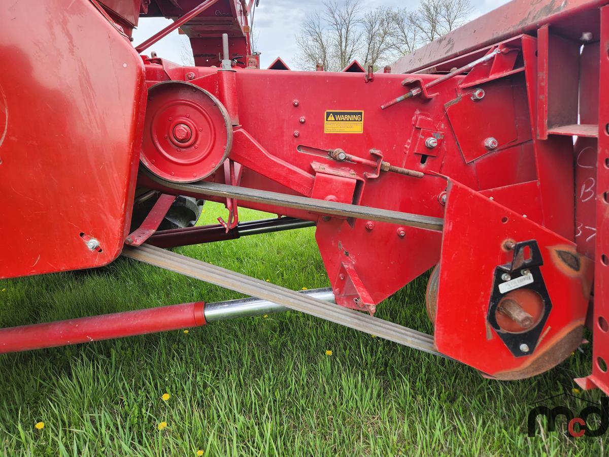 1995 Case 1688 SP Combine