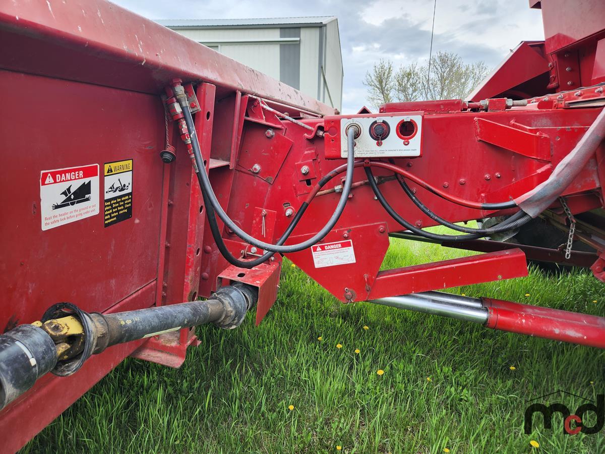 1995 Case 1688 SP Combine