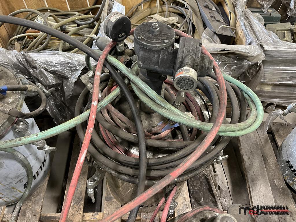 Graco Promix 2KE Plural Component Automatic Paint Mixing System