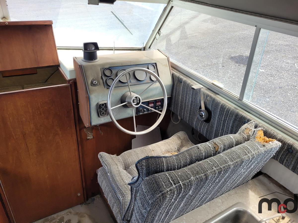 1979 Sangster 23C Cabin Cruiser Boat w/ Highliner Boat T/A Trailer (Non ...