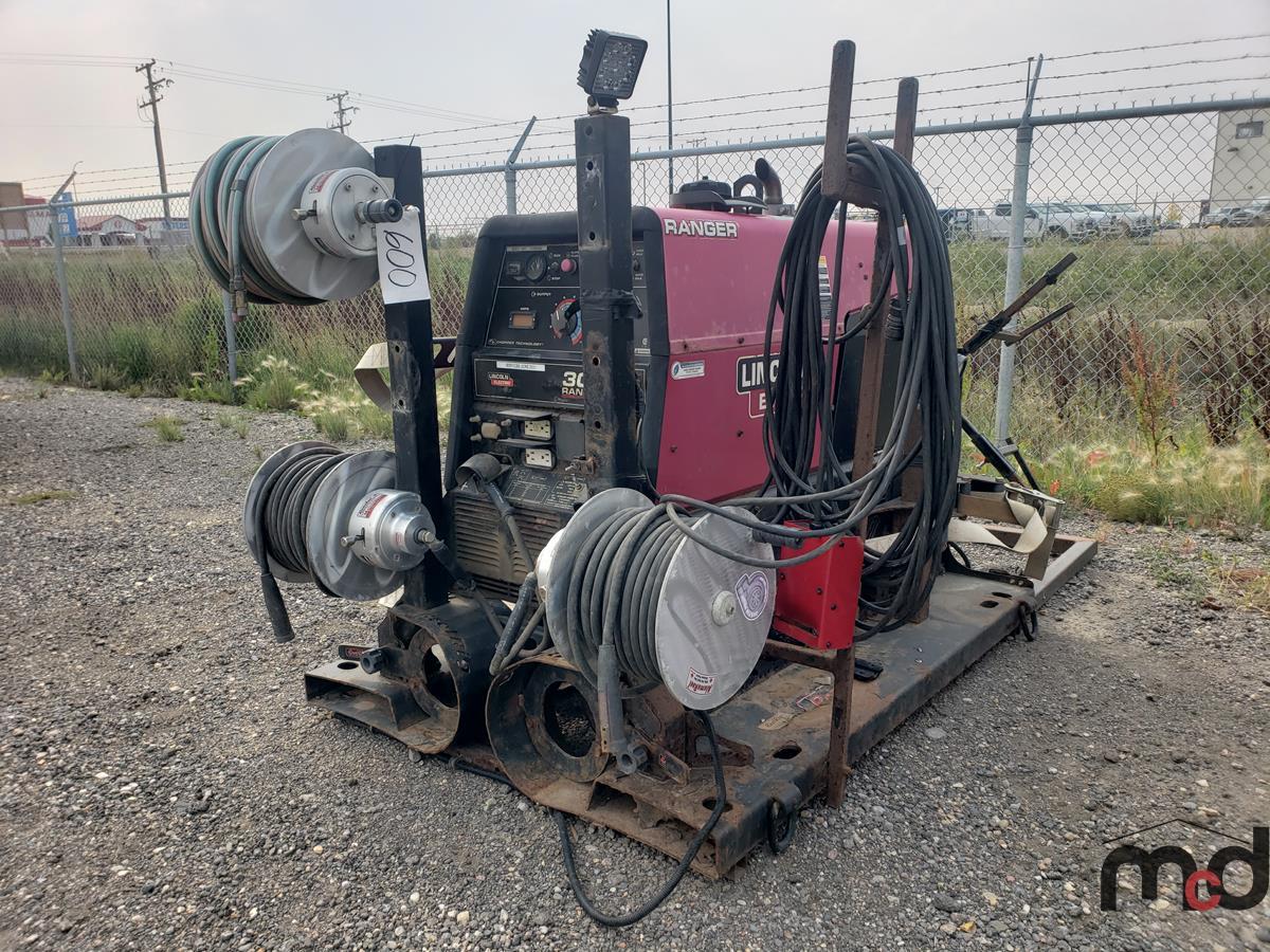 Lincoln Electric 305D Welder Ranger