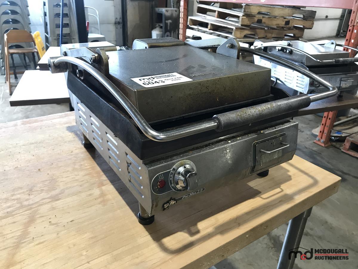 Star Pro-Max PST14I Panini Grill