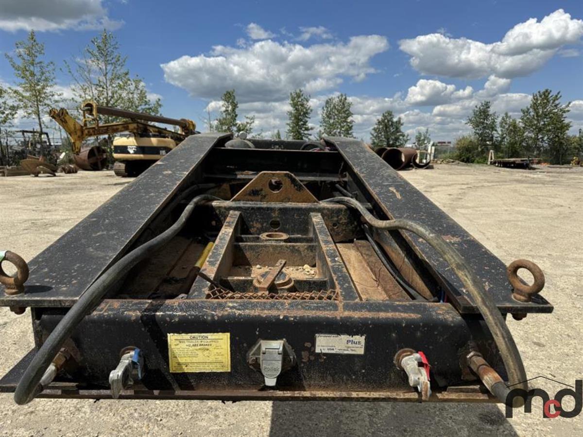 2008 Eager Beaver Tridem 55-Ton RGN Lowboy Semi Trailer