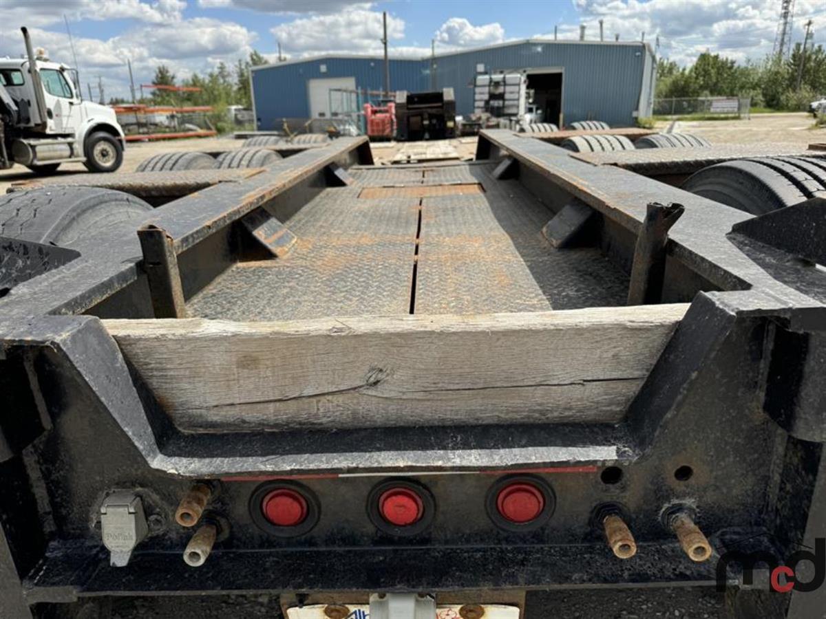 2008 Eager Beaver Tridem 55-Ton RGN Lowboy Semi Trailer