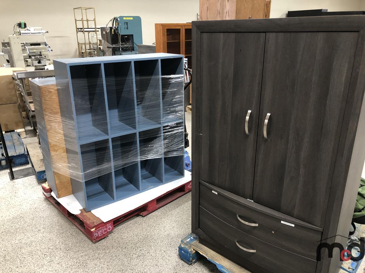 Dresser (3' x 5'), (3) Duffel Bags & (2) Wood Shelving Units